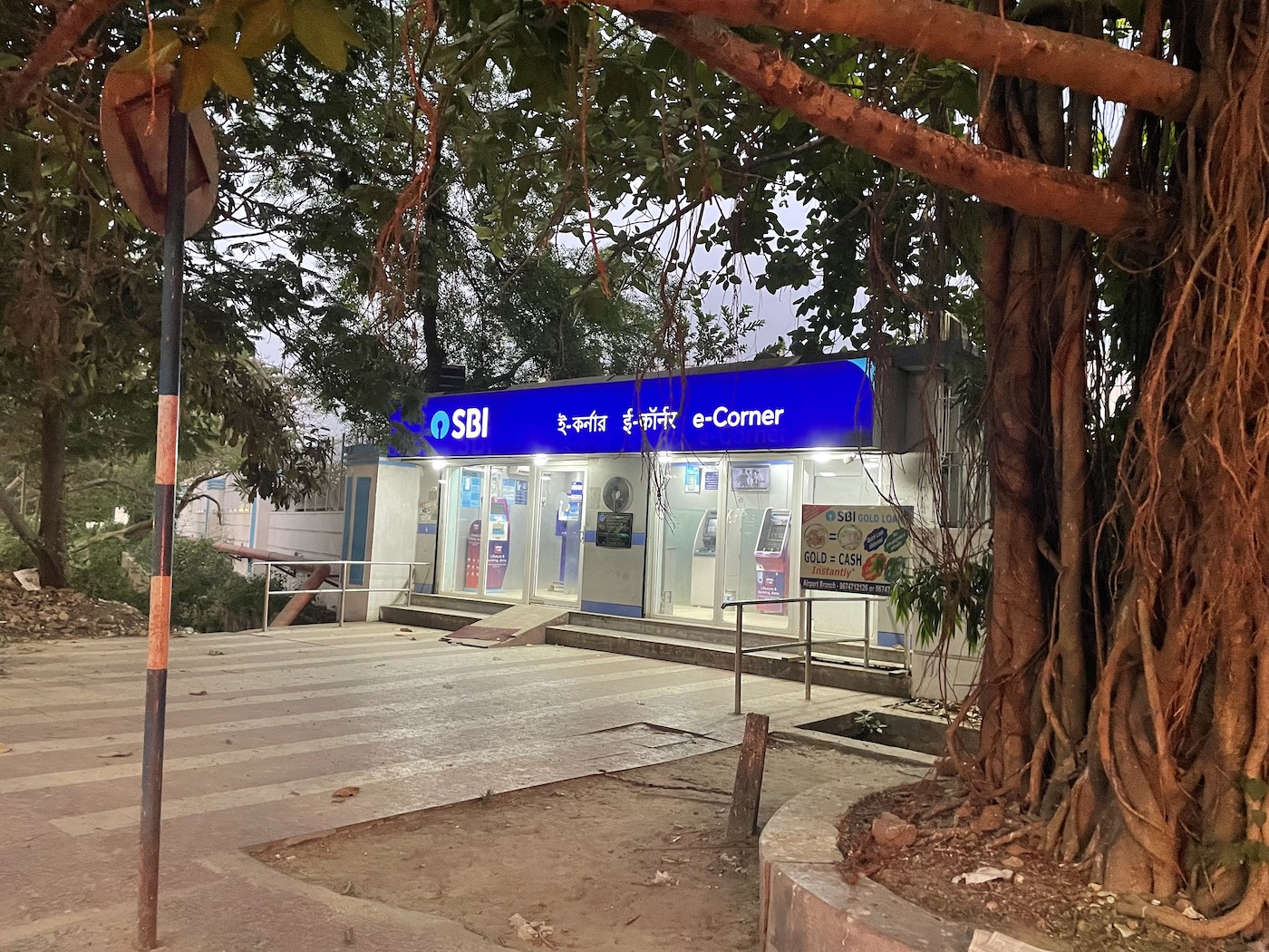 Sign and Infragraphics